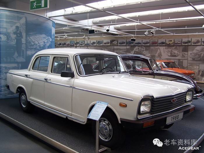 中国第一款商务轿车 上海SH760